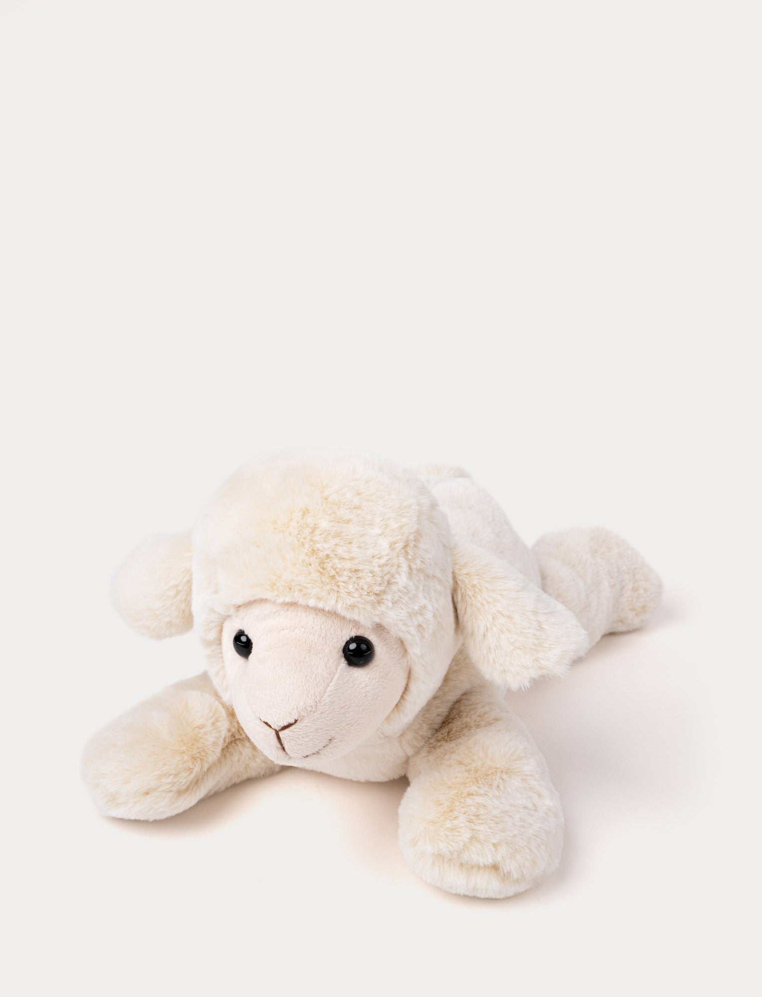 Dreamies Lamb – Soft & Huggable Friend – Teddykompaniet