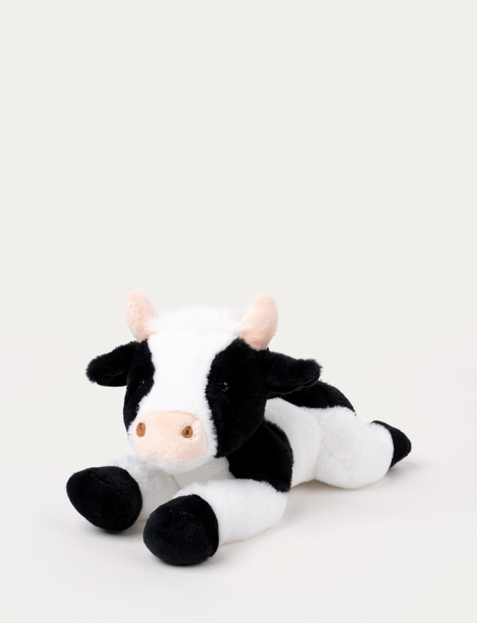 Teddy Farm Lying Cow – Soft & Huggable Farm Friend – Teddykompaniet